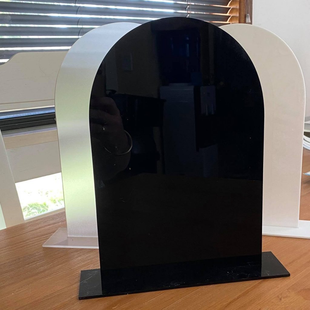 Custom Decal Arch Signs – Geelong Candle Co.